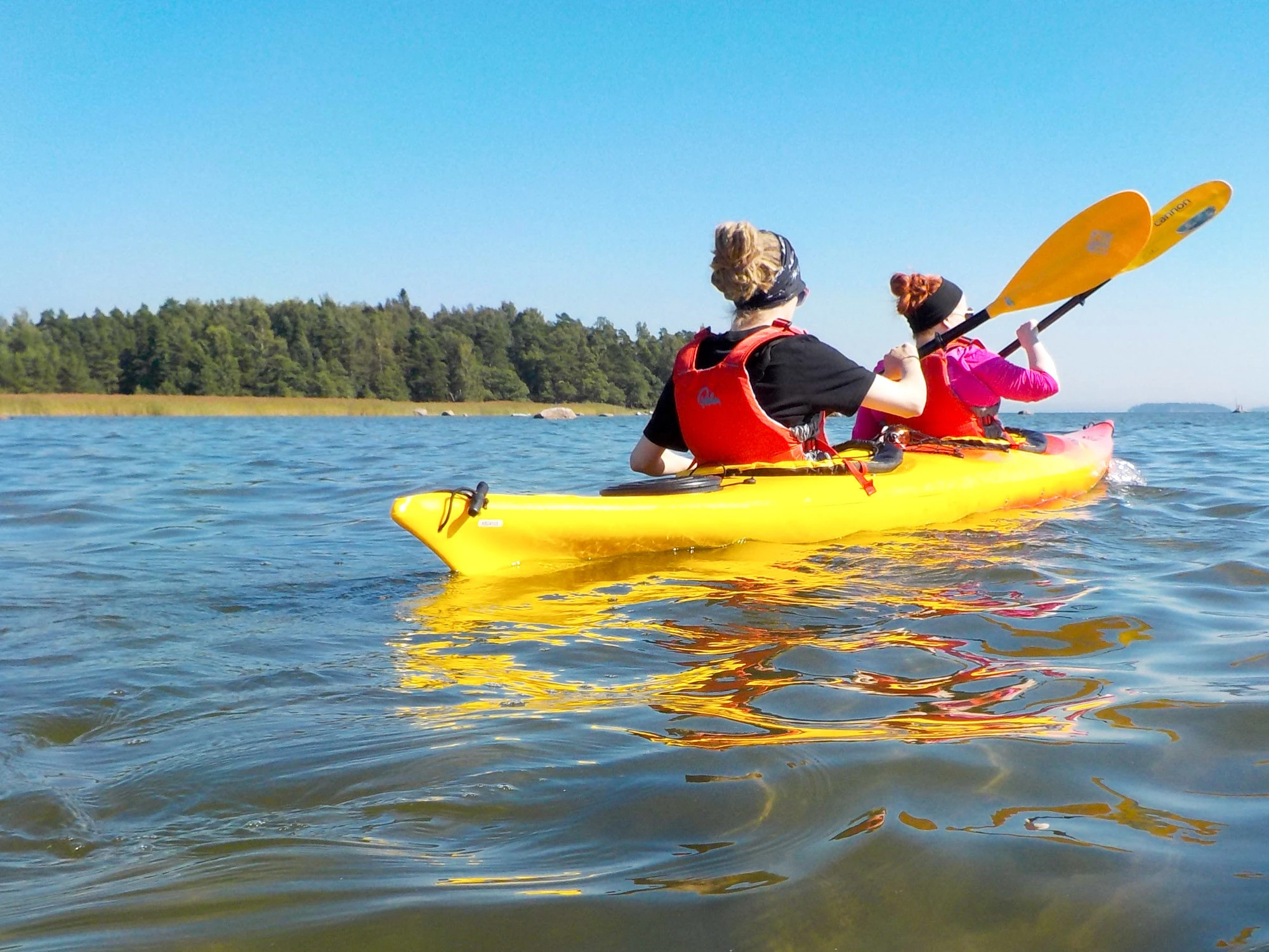 Basic Twin Kayak at Vuosaari Paddling Center - Natura Viva